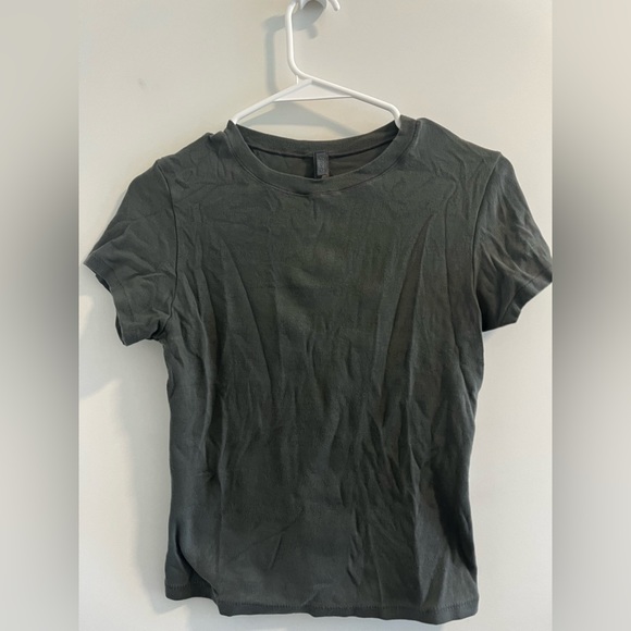 SKIMS | Tops | Skims Logo Embossed Cotton Jersey Tee | Poshmark